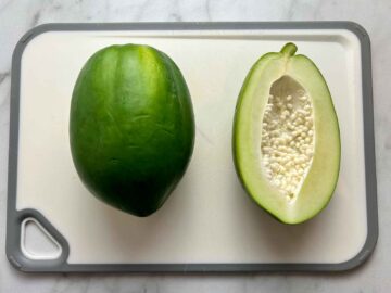 Chinese Green Papaya Soup