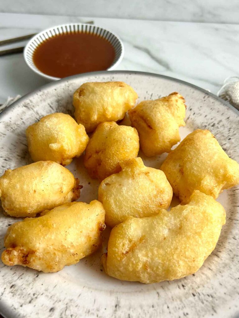 Chinese Chicken Balls With Sweet And Sour Sauce